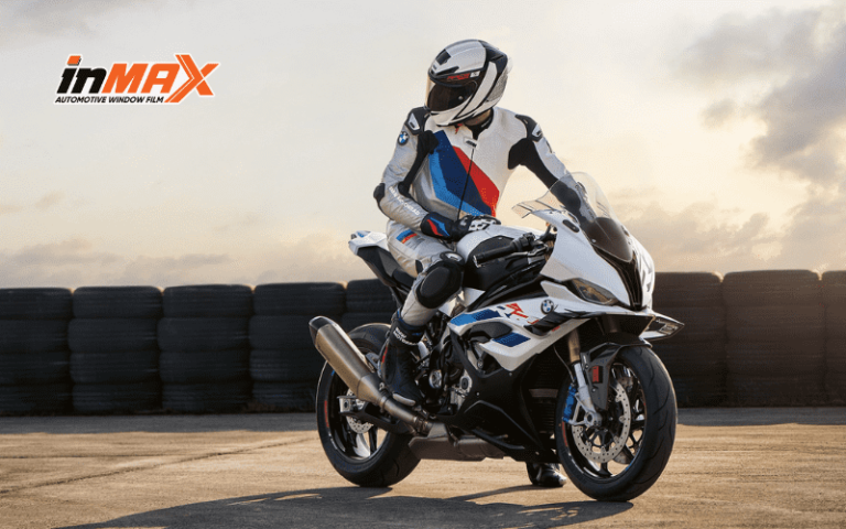 Giá xe BMW S1000RR 2024 tại Việt Nam